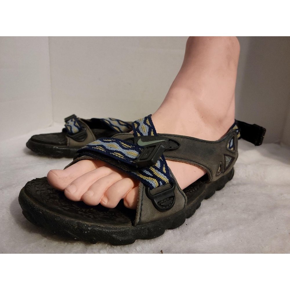 Nike Acg Hiking Sandals Sz 7 - Gem